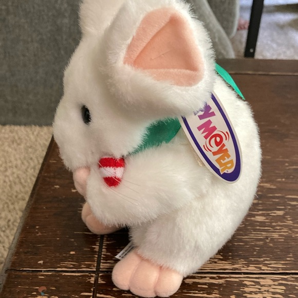 Mary Meyer | Toys | Vintage Mary Meyer Munchie Crunchie Mouse With Tag ...
